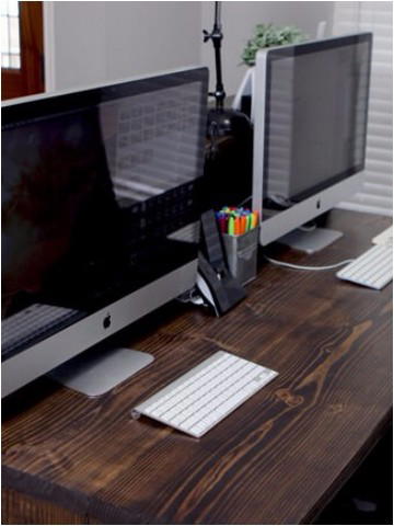 20 DIY Studio Desk Plans You Can Build Today - Mint Design Blog