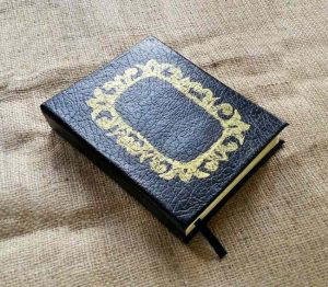 35 DIY Journal Ideas For You - Mint Design Blog