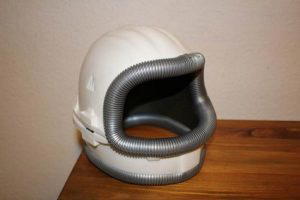 23 DIY Space Helmet Projects You Can Make Easily - Mint Design Blog