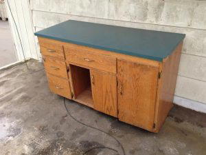 20 DIY Reception Desk Plans For Office Use - Mint Design Blog