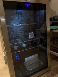 20 DIY Refrigerator Plans You Can Make Easily - Mint Design Blog