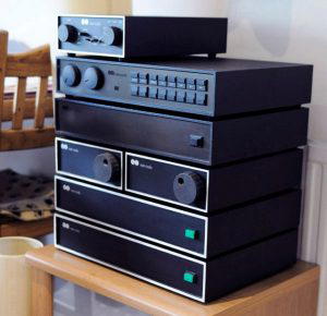 19 DIY Audio Rack Projects - Mint Design Blog