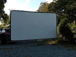 12 DIY Projector Screen Plans For Home Theater - Mint Design Blog
