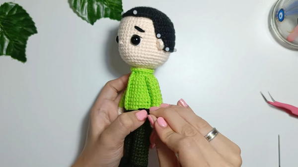 Cozy Crochet Police Officer Pattern That Fits Any Shelf - Mint Design Blog