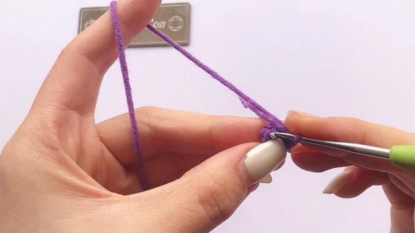 Stylish Crochet Vine Pot Pattern for Minimalist Room Accents - Mint ...